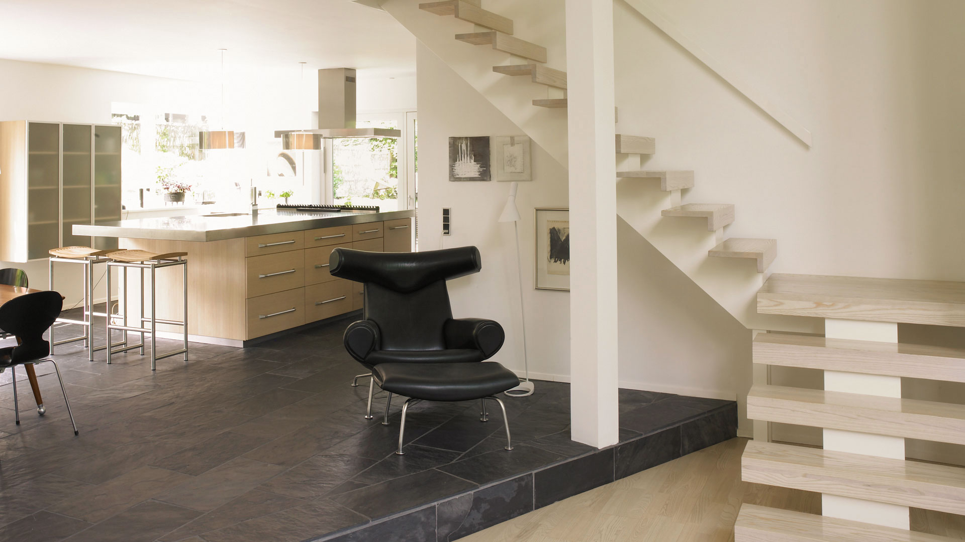 Trappor med fokus på design och flexibilitet - Snickarlaget